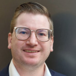 Simon Schütz: Finanzierungsvermittler in Mainz | WhoFinance