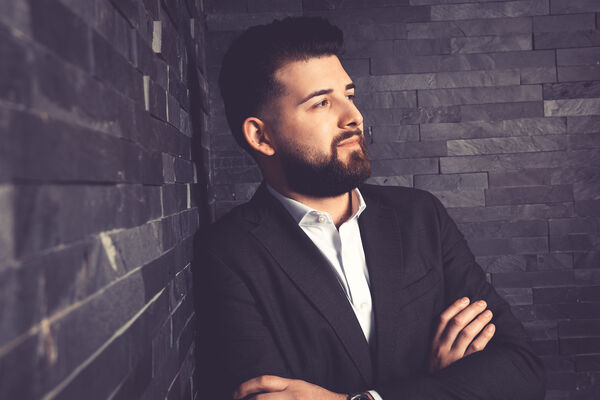 Arlind Rrustemi: Finanzberater in Mainz | WhoFinance